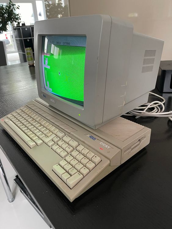 originaler Atari 1040ST Computer inkl. Atari SC1224 Monitor | Kaufen ...