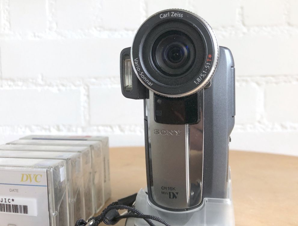 Sony Handycam DCR-PC350E Carl Zeiss Lens (Gebraucht) in Egg b. Zürich ...