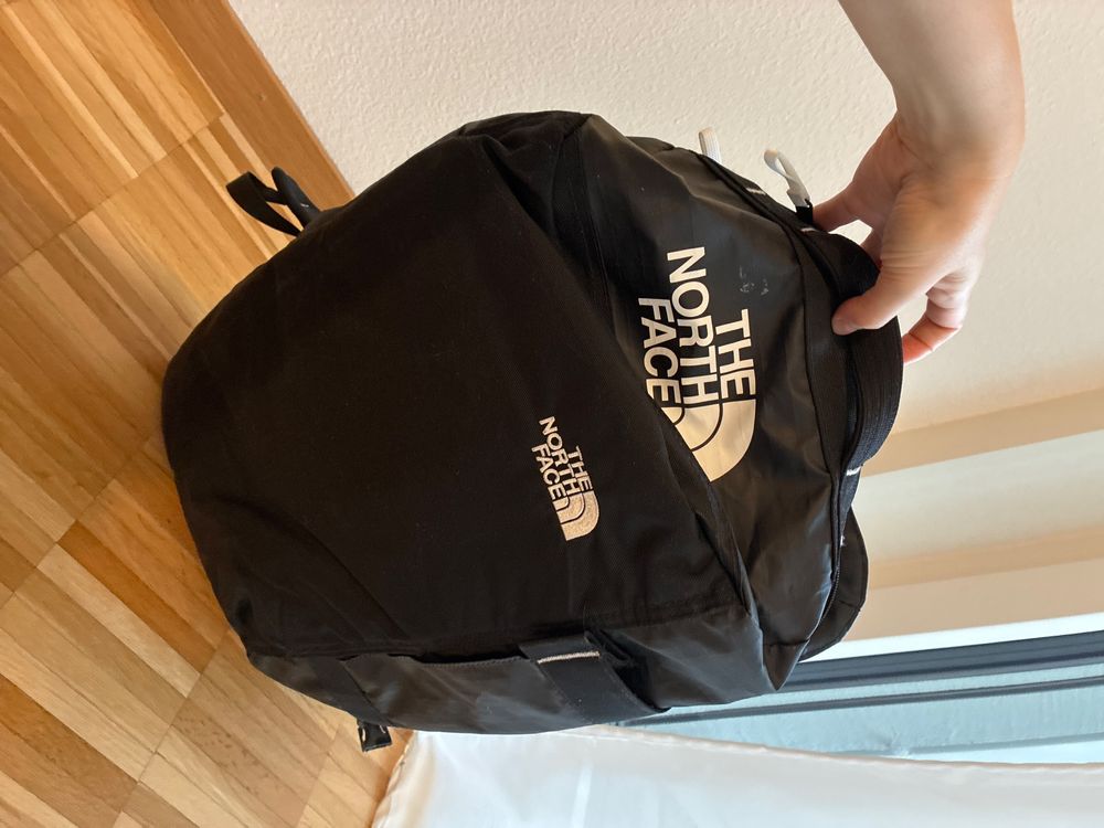 The North Face Base Camp Duffel - 32 Liter (Gebraucht) in Luzern für ...