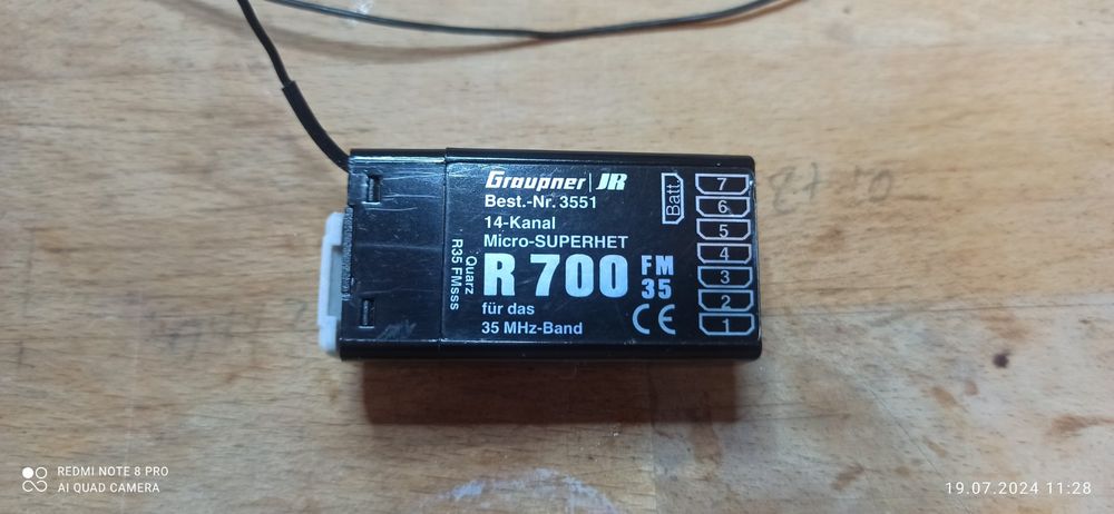Graupner Empfänger R700 14-Kanal 35MHz | Kaufen auf Ricardo