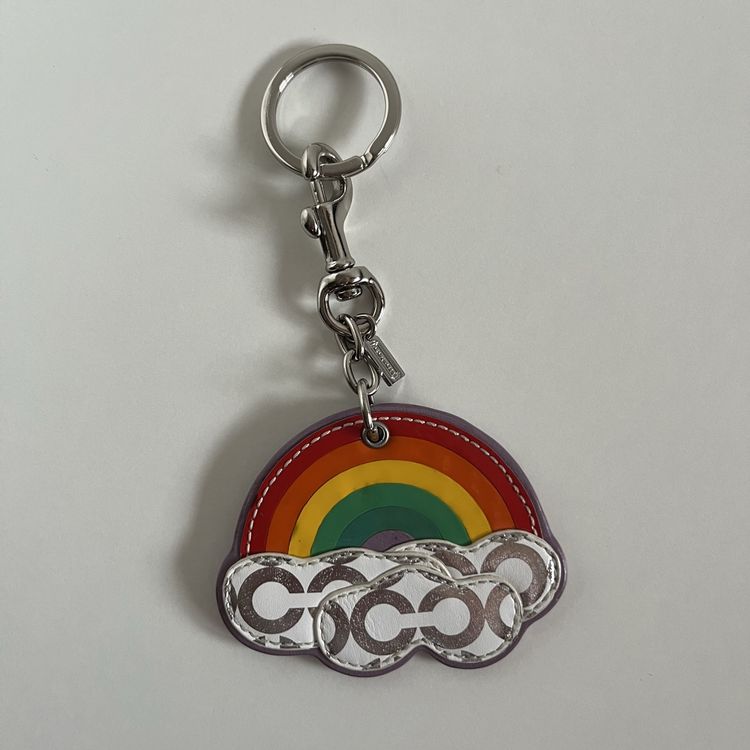 Coach Signature Poppy Key fob/charm patent leather rainbow (D'occasion ...