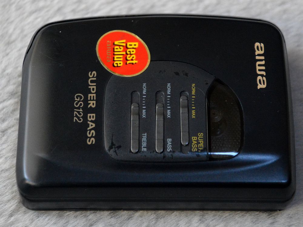 Walkman Aiwa GS122 Super Bass (Gebraucht) in Collonges für CHF 40 – mit Lieferung auf Ricardo kaufen