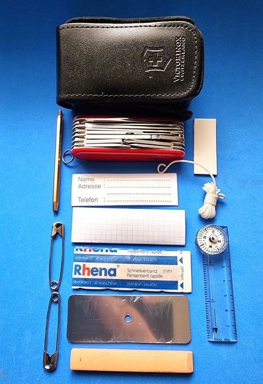 Victorinox Survival Kit SOS Set (Neu (gemäss Beschreibung)) in Chur für ...