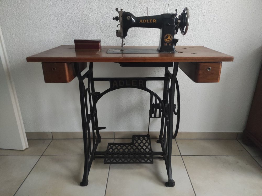Antike Nähmaschine Adler | Kaufen auf Ricardo