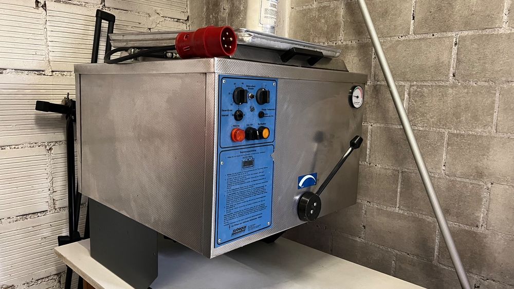 Fango-Maschine aus Physiotherapiepraxis (Gebraucht) in Kleinlützel für ...