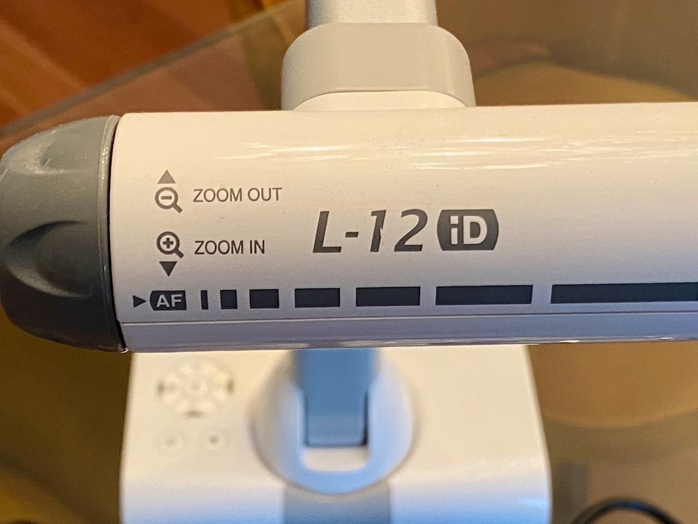 Visualizer Elmo L-12 iD (Gebraucht) in Rütihof für CHF 350 – nur Abholung auf Ricardo kaufen