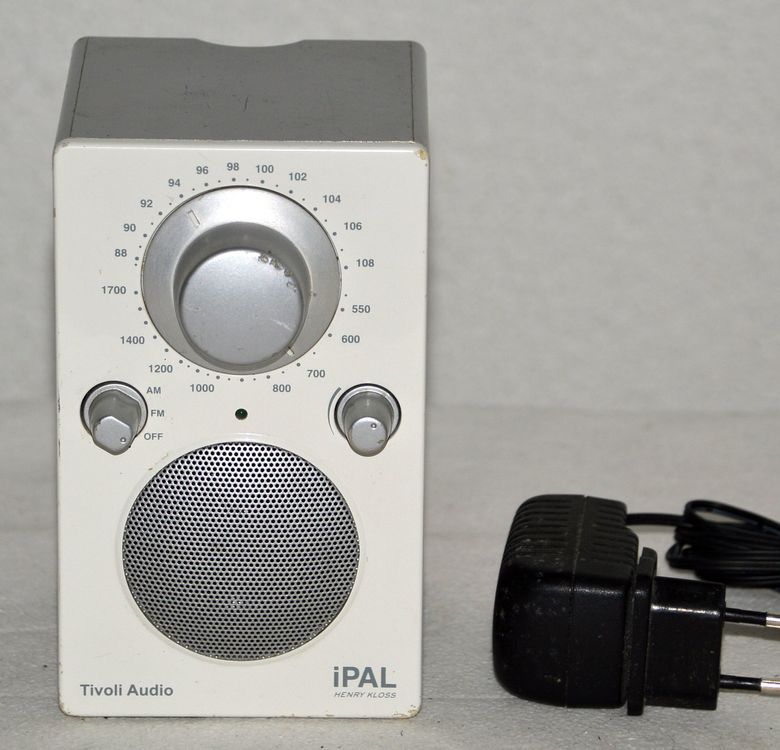 TIVOLI Audio iPAL Radio portable AM/FM Henry Kloss (Gebraucht) in ...