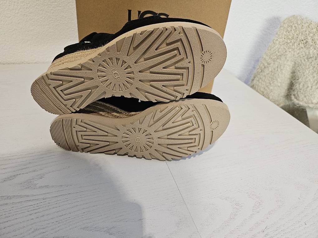 Ugg Ileana Ankle Sandalen (Neu und originalverpackt) in Goldau für CHF ...