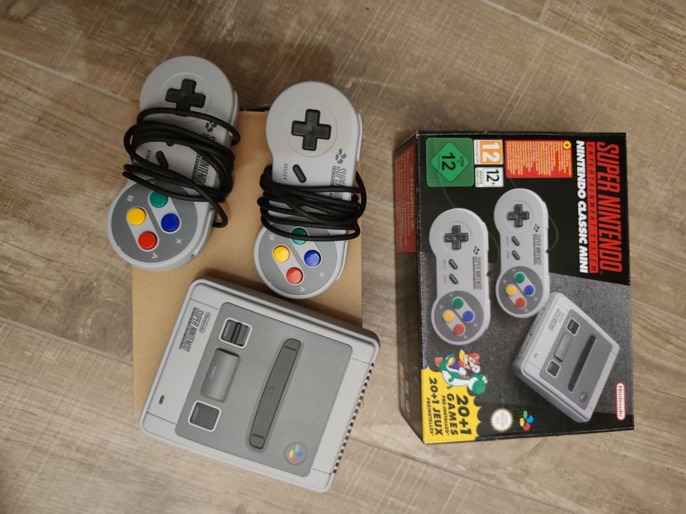 Super Nintendo (SNES) Mini (Gebraucht) in Bilten für CHF 96 – mit Lieferung auf Ricardo kaufen