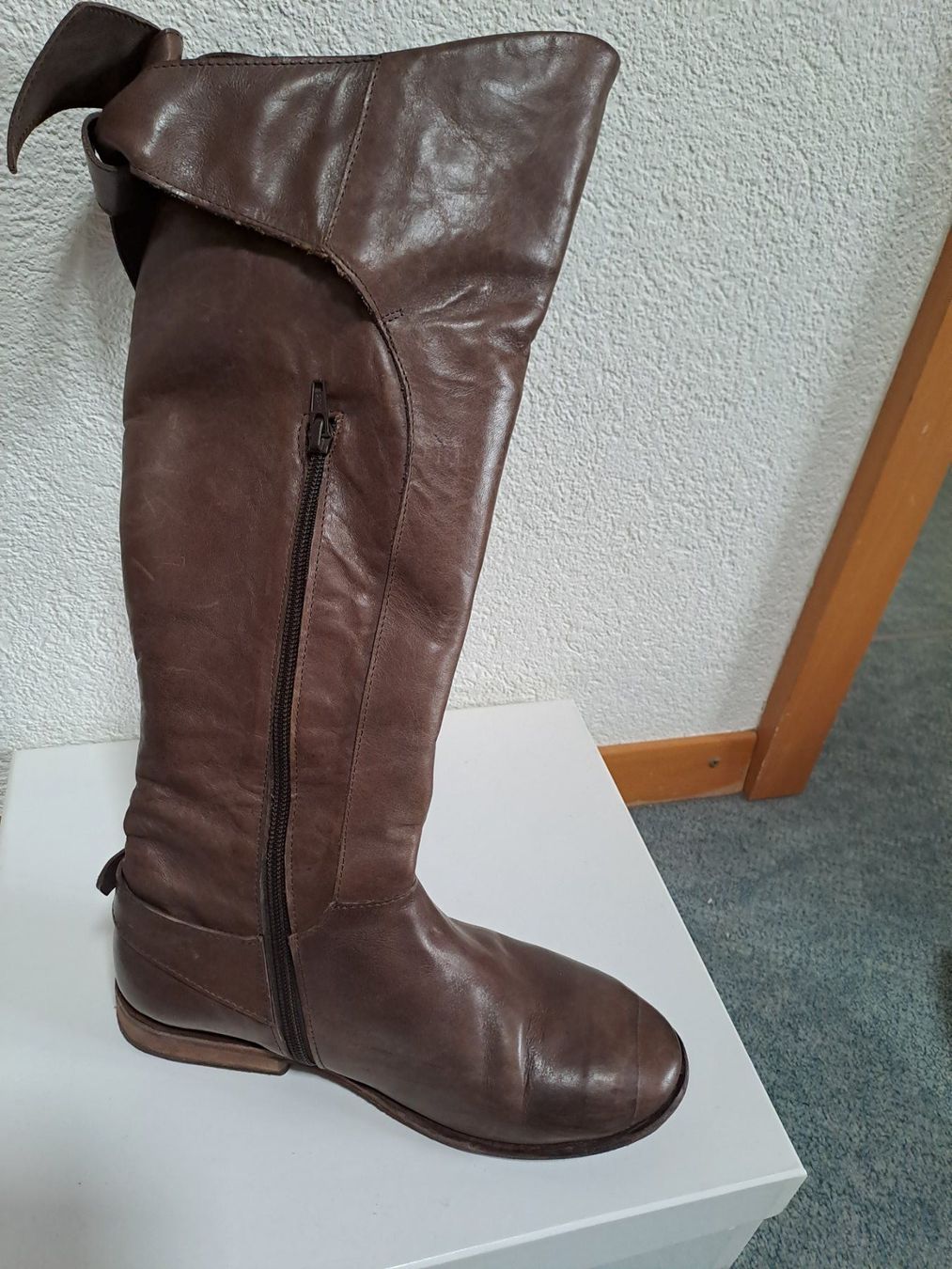 Hochwertiger Lederstiefel, NP 499.--, Gr. 38.5 (Gebraucht) in ...