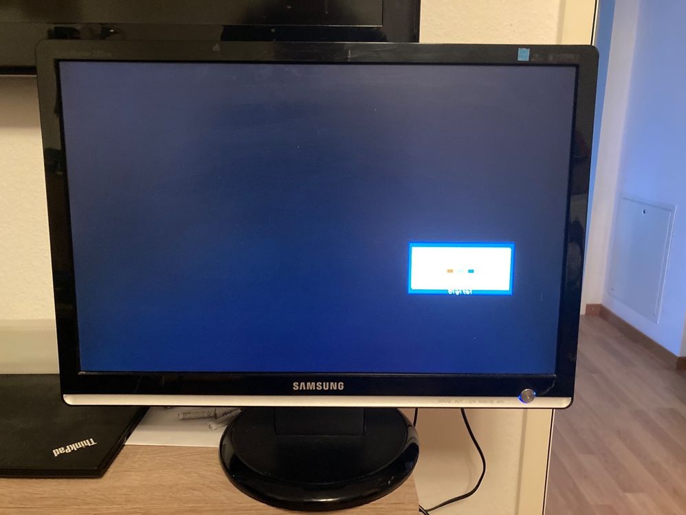 Samsung 22“ Monitor | Kaufen auf Ricardo
