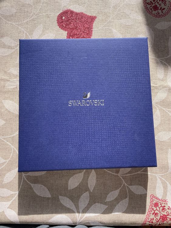 Swarovski Kette (Neu und originalverpackt) in Schaan für CHF 40 – mit Lieferung auf Ricardo kaufen