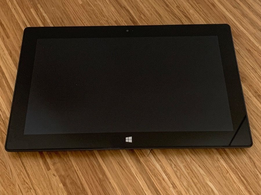 Surface Pro 1st Generation (i5, 4GB, 128GB) (Défectueux) à Zürich pour ...