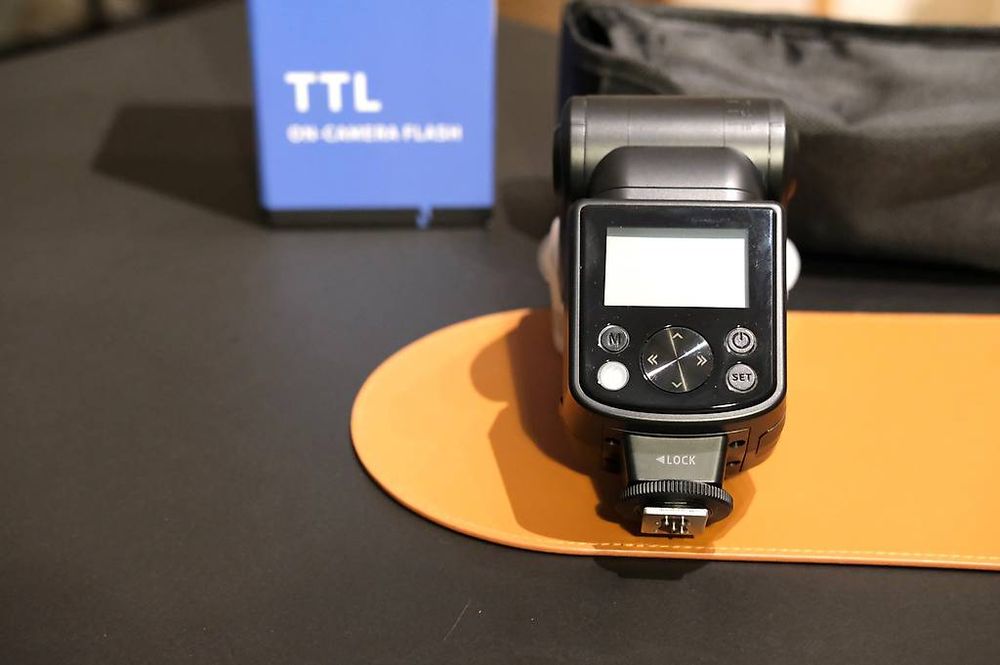 Blitzgerät Neewer TTL On-Camera Flash für NIKON Z Kameras - (Gebraucht ...