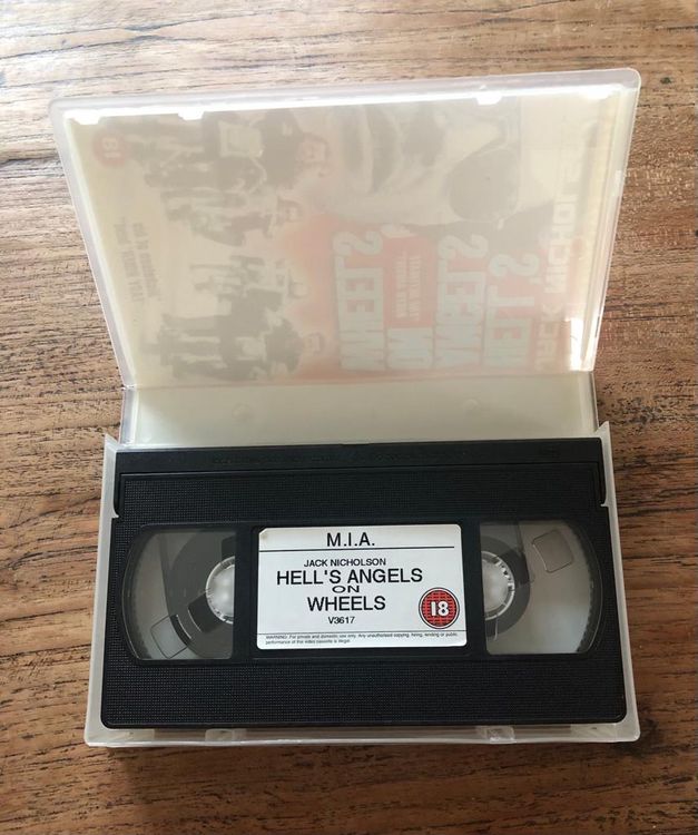 Hells Angels On Wheels VHS (2001). English. (Gebraucht) in Zürich für ...
