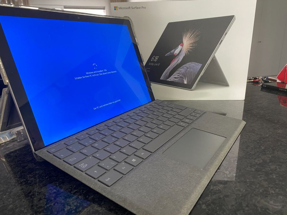 MICROSOFT SURFACE PRO 1796 mit Zusatz Speicherkarte (Gebraucht) in ...