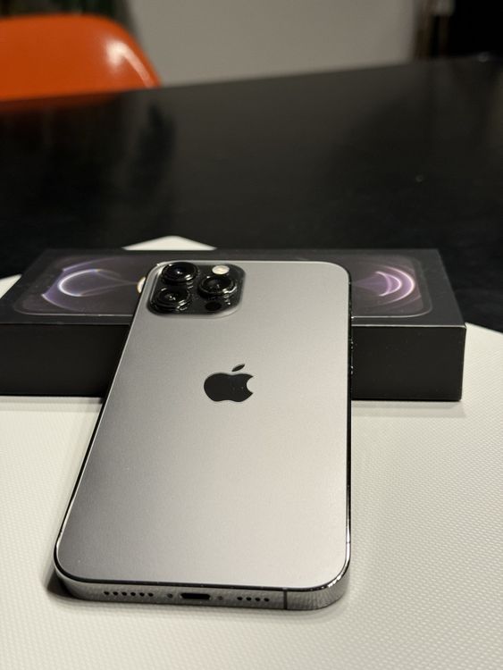 iPhone 12 Pro Max (D'occasion) à Prêles pour CHF 307 – avec livraison ...