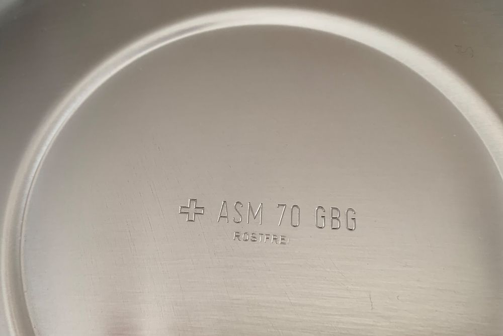 Nachttopf aus rostfreiem Edelstahl mit Deckel, ASM 70 GBG | Kaufen auf Ricardo