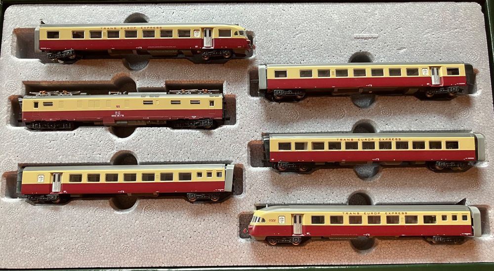 SBB TEE RAe II «Gottardo » mit Beleuchtung und DSS (Neu (gemäss ...