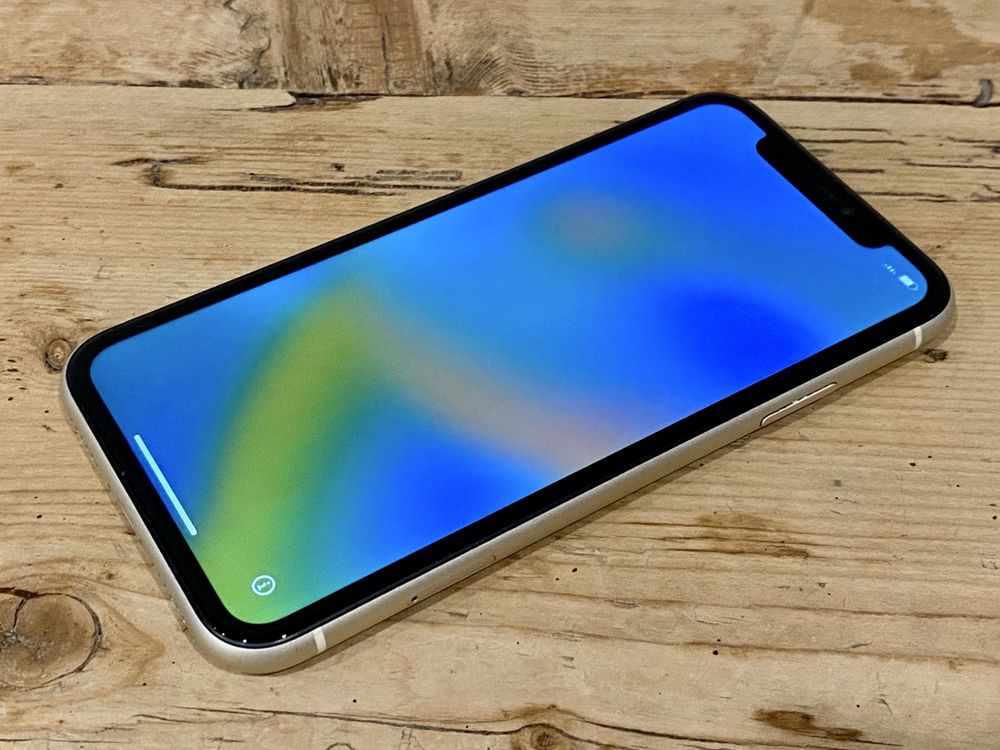 Apple iPhone 11 weiss 64GB mit OVP (Gebraucht) in Jona für CHF 92 – mit ...