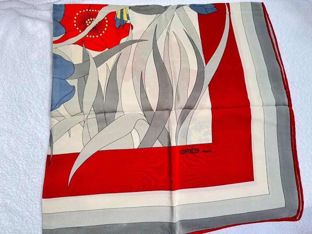 Gres Paris Pure Seide Foulard 86x86 cm (D'occasion) à pour CHF 22 ...