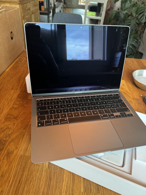 MacBook Air 13" M1 (2020) | Kaufen auf Ricardo