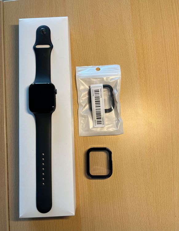Apple Watch SE (Gen1) GPS Space Grey 44mm | Kaufen auf Ricardo
