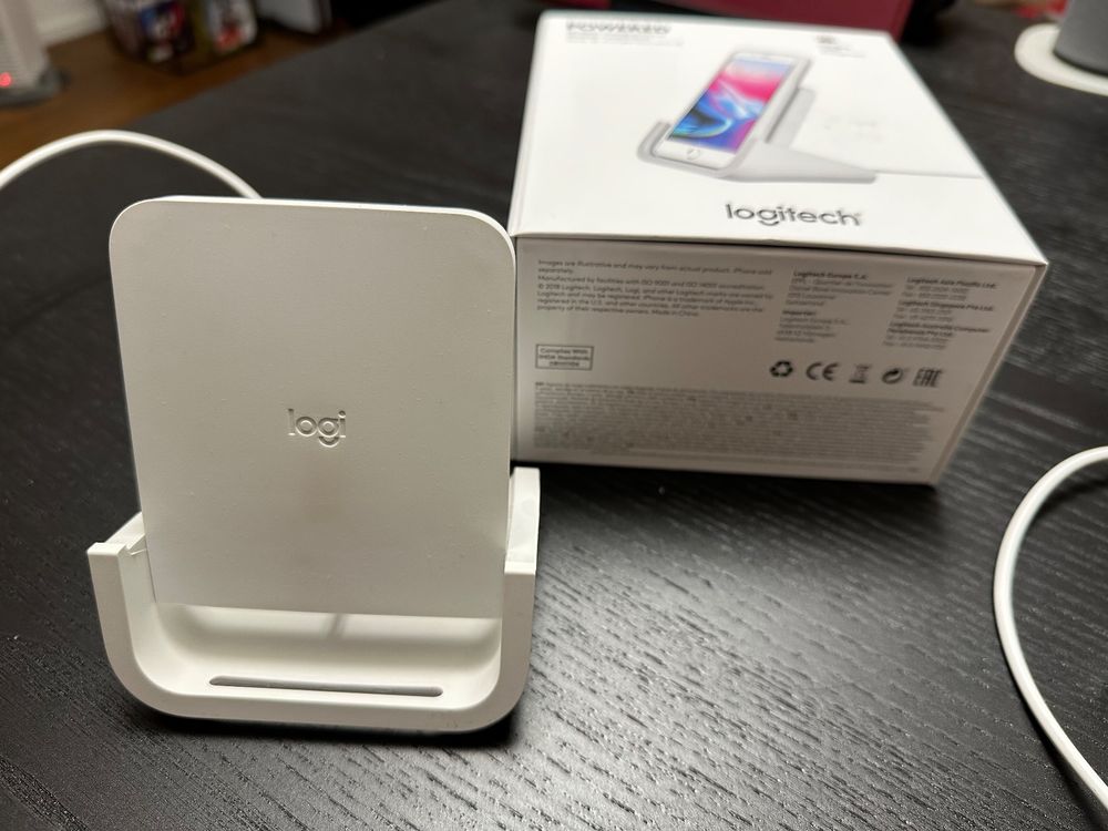 Logitech wireless charging stand OVP | Kaufen auf Ricardo