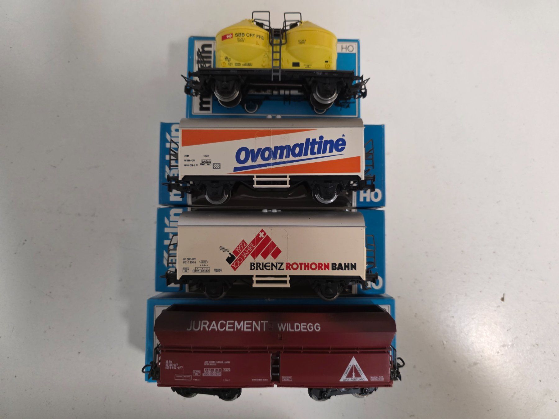 Märklin 4 wagons CFF dès 1.-fr (D'occasion) à bassecourt pour CHF 21 ...