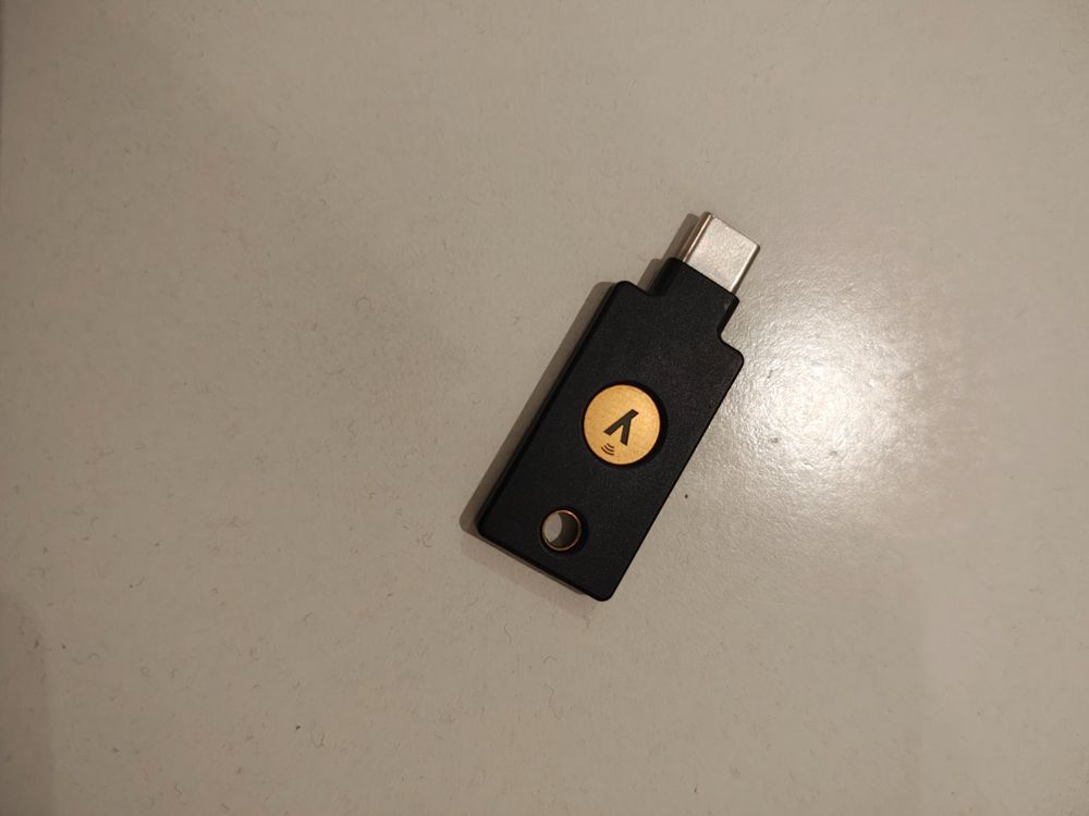 YubiKey Security Key - USB-C - Zwei-Faktor Authentifizierung (Gebraucht ...