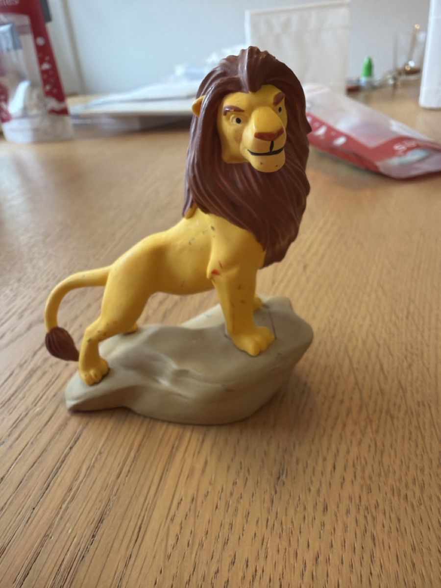Figur Konig Der Lowen