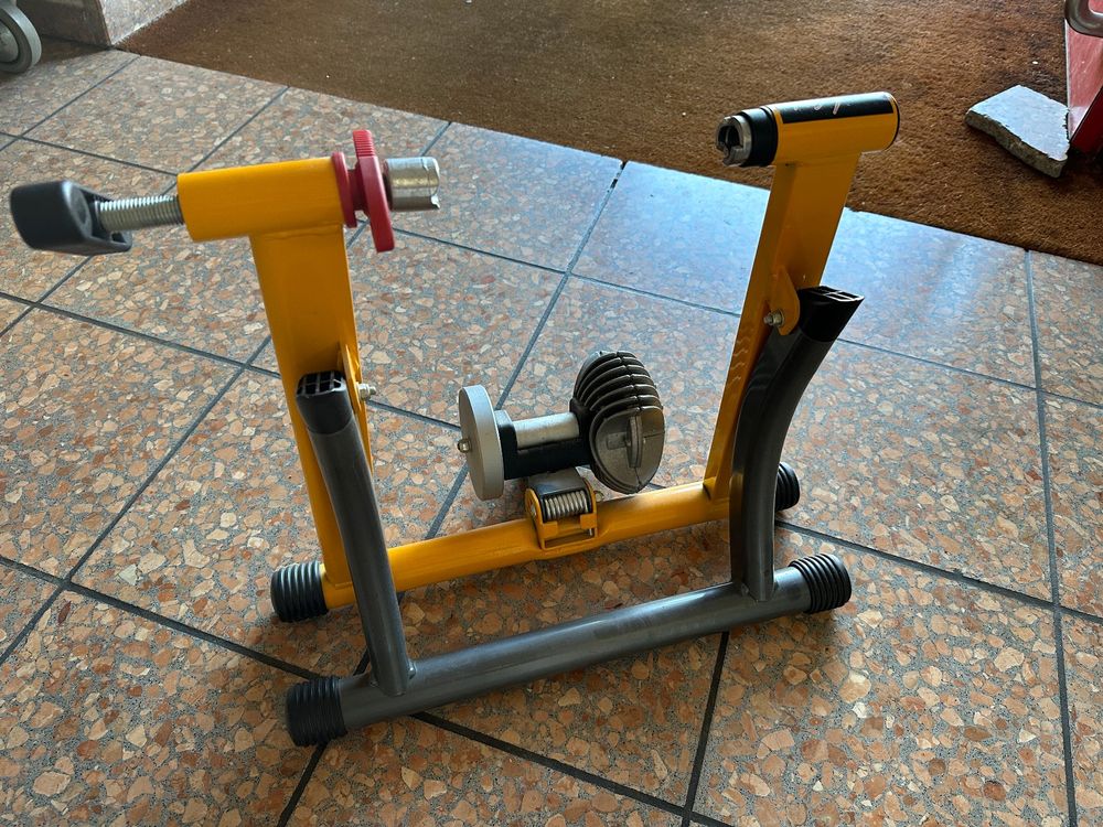 Volare Elite Heimtrainer, Rollentrainer, Radtrainer | Kaufen auf Ricardo