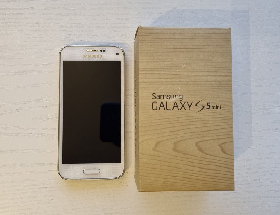 SWISSCOM Samsung GALAXY S5 mini (Defekt) in Emmenbrücke für CHF 4 – mit ...