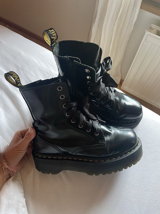 Dr. Martens Platform Boot - Plateaustiefelette schwarz 38 | Kaufen auf Ricardo