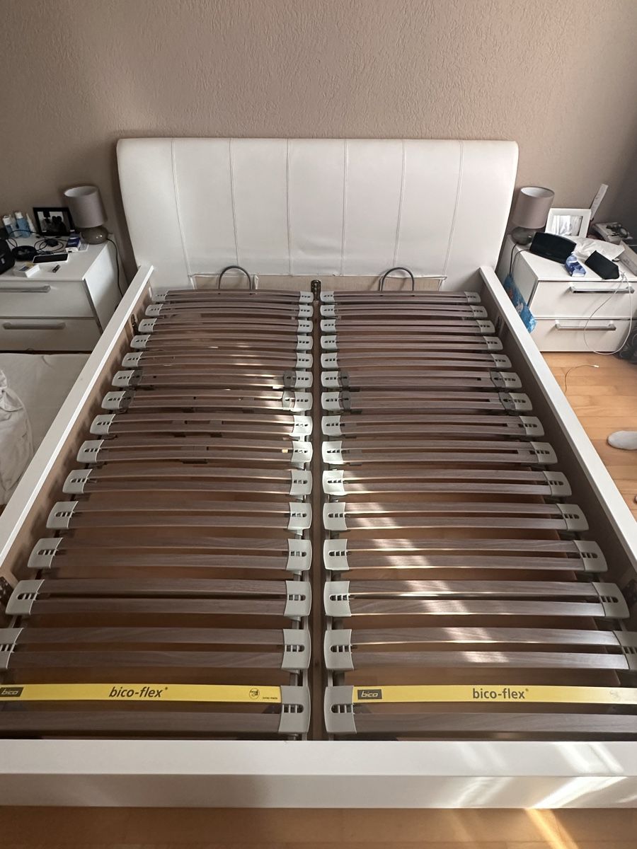 Cadre de lit Pfister et sommier Bico Flex (D'occasion) à Ecublens VD ...