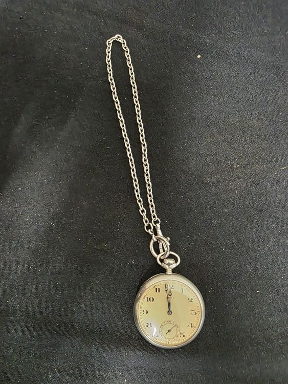 Antike Rival Taschenuhr mit Kette, Handaufzug läuft Nikel (Gebraucht) in Wolfertswil für CHF 59 ...