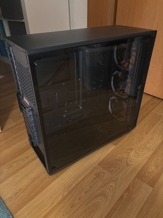 SHARKOON TG4 ATX PC CASE (Gebraucht) in Horgen für CHF 30 – mit ...
