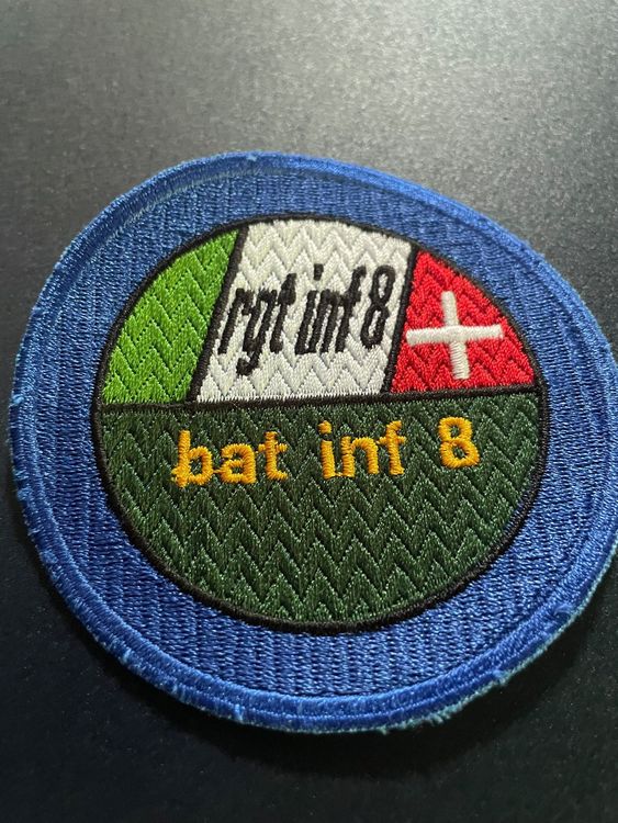 Badge BAT INF 8 (Neu (gemäss Beschreibung)) in Volketswil für CHF 19.5 ...