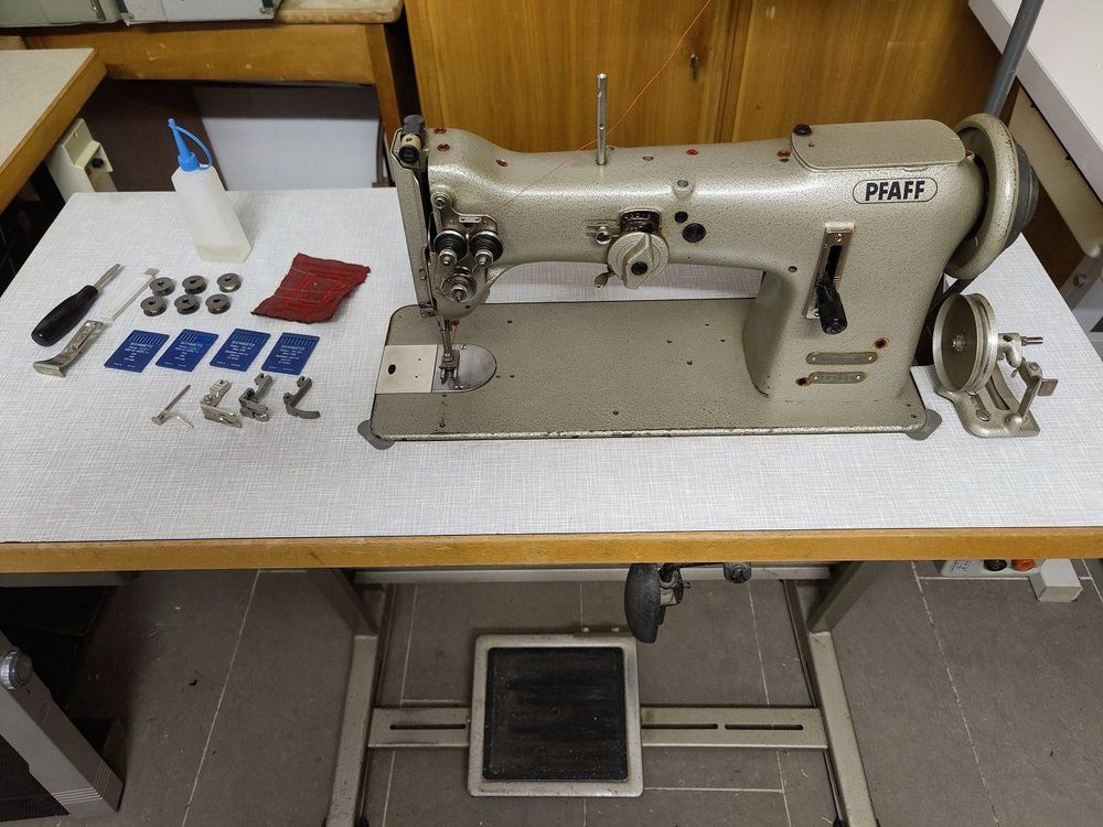 Industrienähmaschine Pfaff 138 (Gebraucht) in für CHF 880 – nur ...