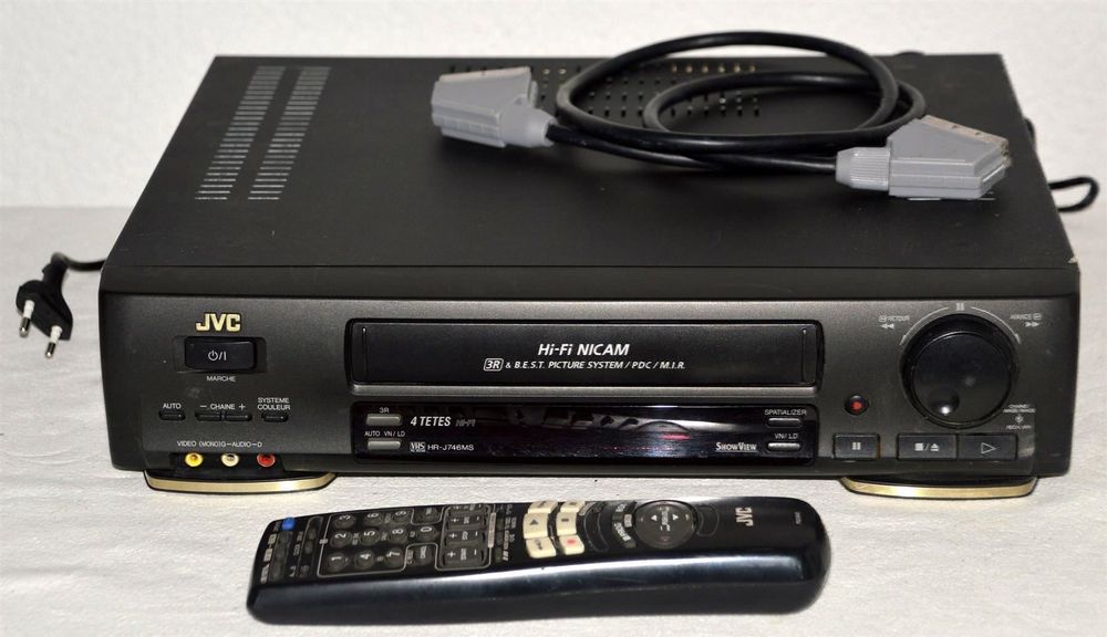 Videorecorder VHS JVC HR-J746MS (Gebraucht) in Collonges für CHF 90 – mit Lieferung auf Ricardo ...