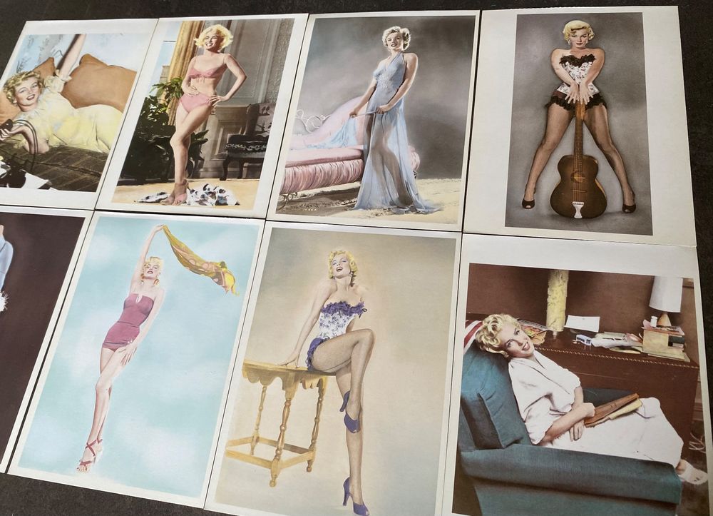 Postcards Marilyn Monroe, Pin up - set 16.5x12.5 cm (Gebraucht) in Collombey für CHF 5 – mit ...