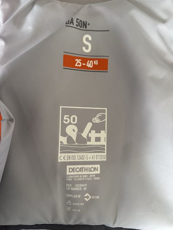 Schwimmweste für Kids, Gr S, 25 - 40 kg (Gebraucht) in Kleinbösingen ...