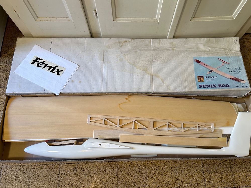 Avion RC JR Models Fenix Eco (Gebraucht) in Geneve für CHF 36 – mit ...
