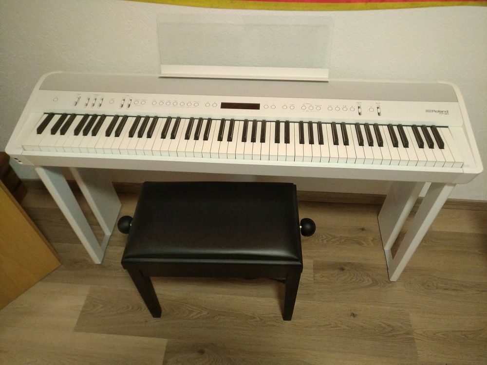 E-Piano Roland FP90 (Gebraucht) in Utzigen für CHF 670 – nur Abholung ...