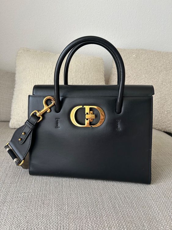 Dior St. Honore (Gebraucht) in Buchs AG für CHF 2400 – mit Lieferung auf Ricardo kaufen