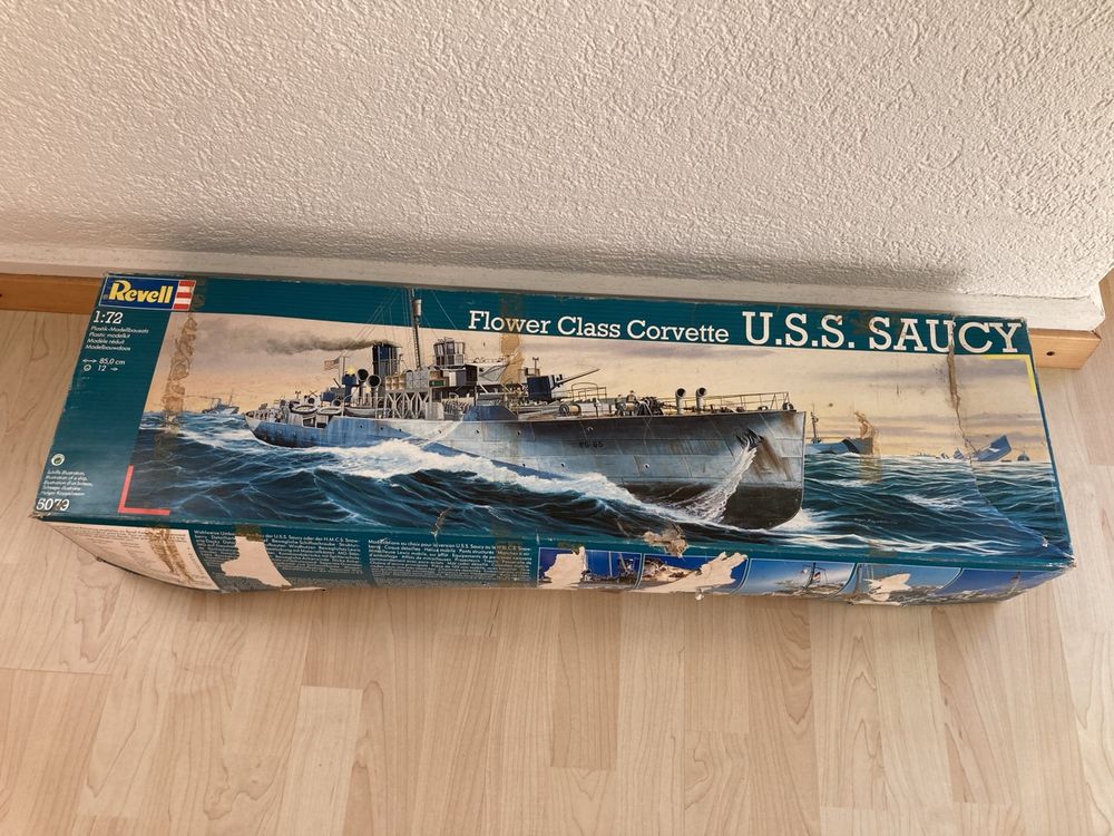 USS Saucy Flower Class Corvette von Revell (Defekt) in Lausen für CHF ...