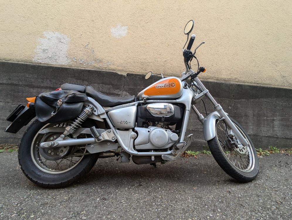 Aprilia Classic 125 Chopper - Ideal für den Sommer! (Gebraucht) in ...