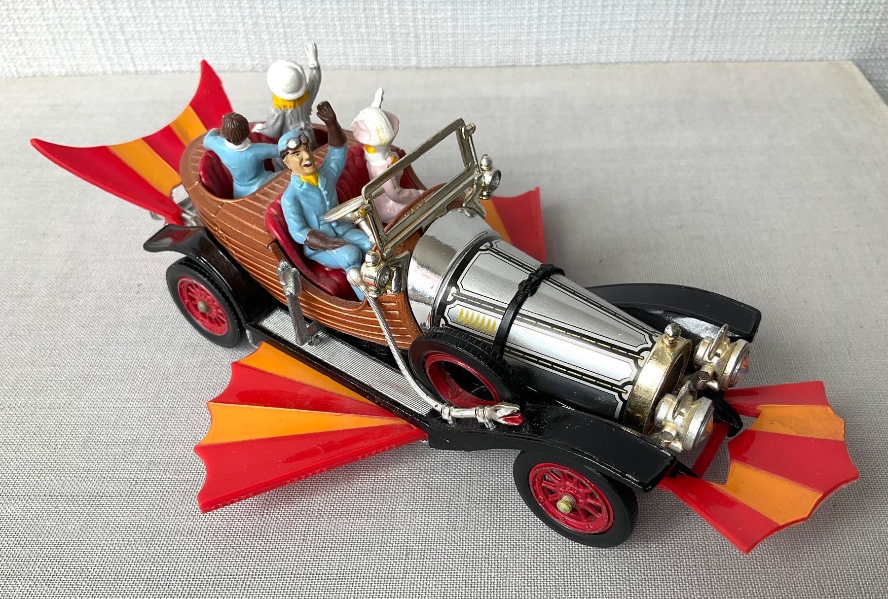 🟡🔵 CORGI TOYS # 266 / Chitty Chitty Bang Bang / 1968 (Gebraucht) in ...
