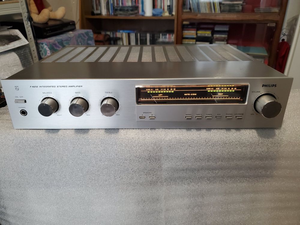 🎶 Rare Philips F4212 Hifi (Gebraucht) in Delémont für CHF 115 – mit ...