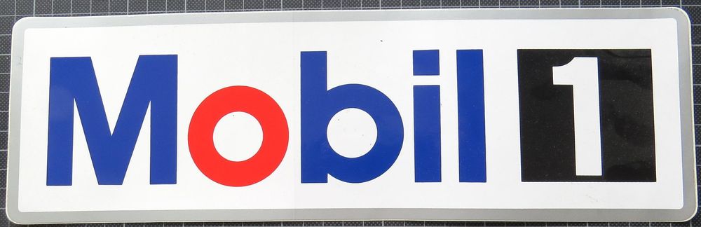 Sticker Mobil Oil 1 (Neu (gemäss Beschreibung)) in Ettingen für CHF 5.5 ...